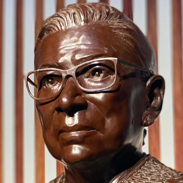 ‘A BEAUTIFUL HOMAGE’: PEOPLE APPLAUD AS RBG STATUE UNVEILED IN BROOKLY ...