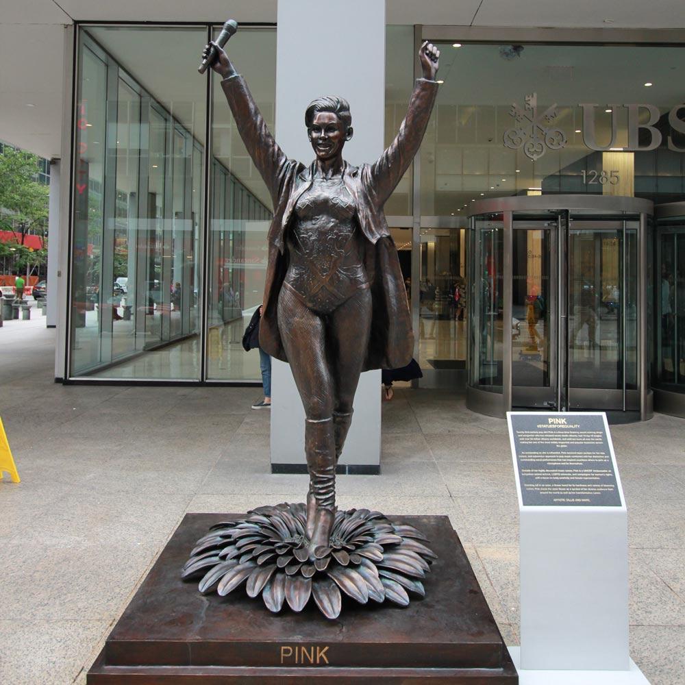P!NK (Bronze Sculpture) – Gillie and Marc®